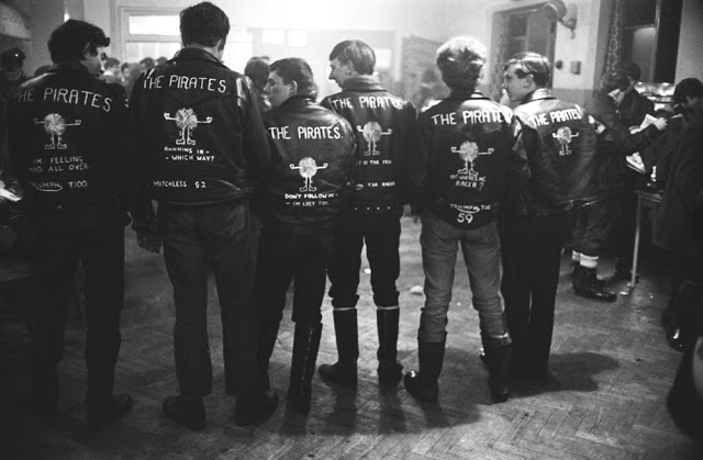 Miss van Theè: Rockabilly-Subkultur # 5: Rocker, Ton Up Boys & Cafe Racer