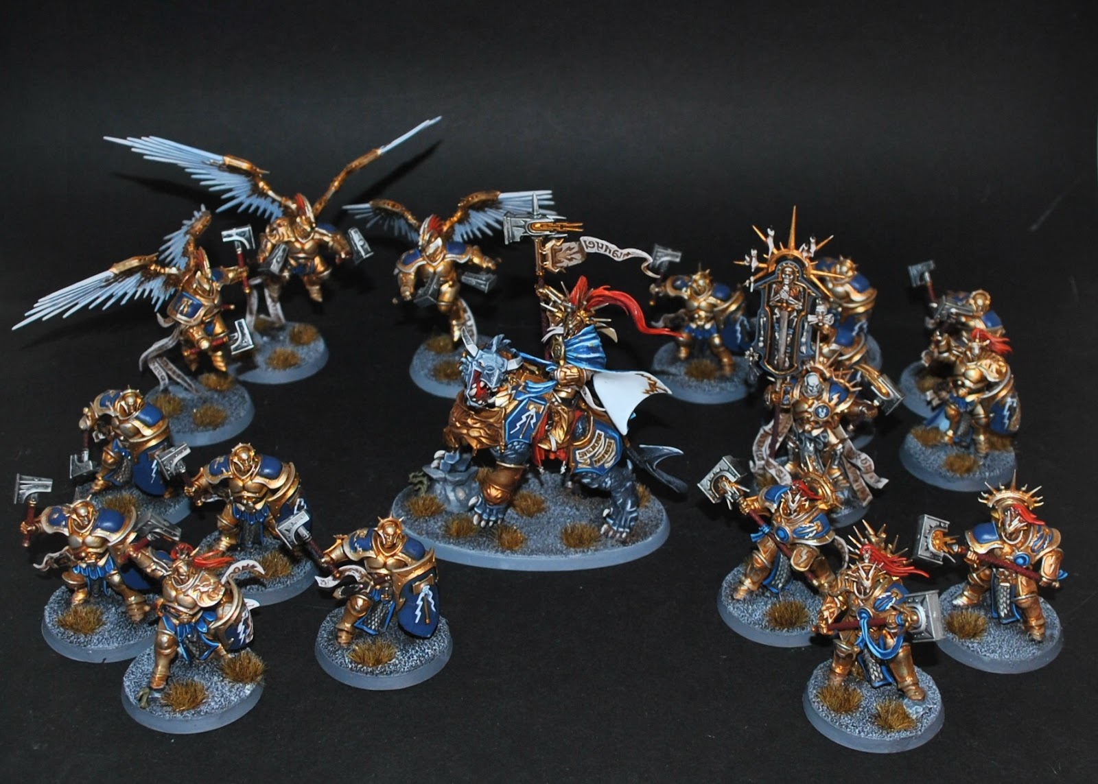 Silver and Blue Minis: Warhammer Age of Sigmar Stormcast Eternals Army