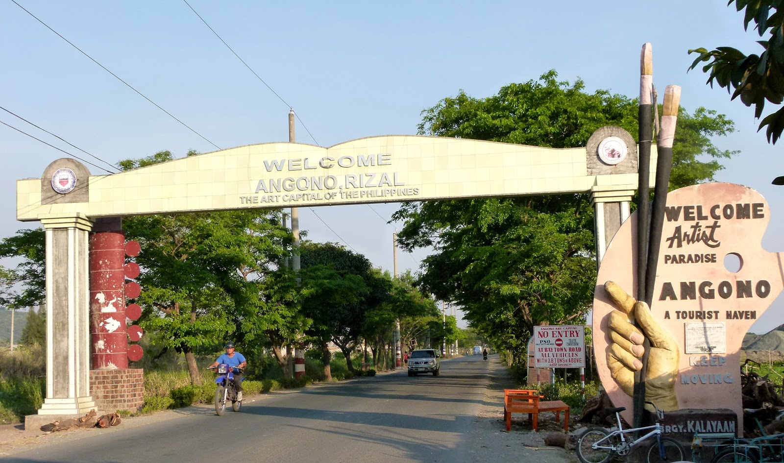 THE ART ATTACK OF ANGONO RIZAL - Lakwatserong Tsinelas