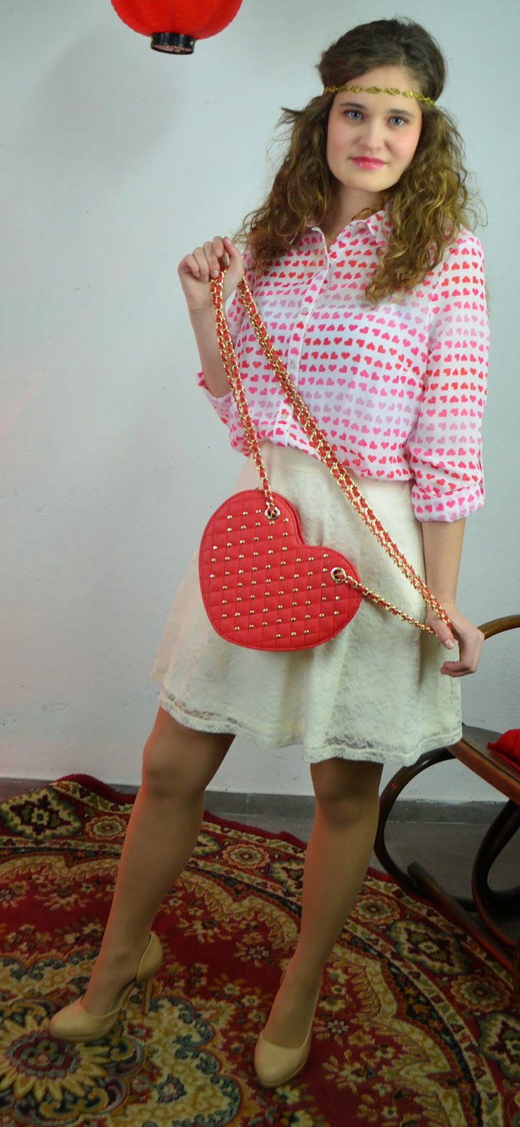 Raquechunis: San Valentin - Outfit Falda y Camisa de Corazones