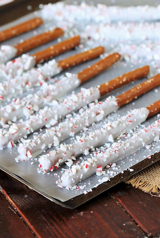 White Chocolate Candy Cane Pretzel Rods | The Kitchen is My Playground