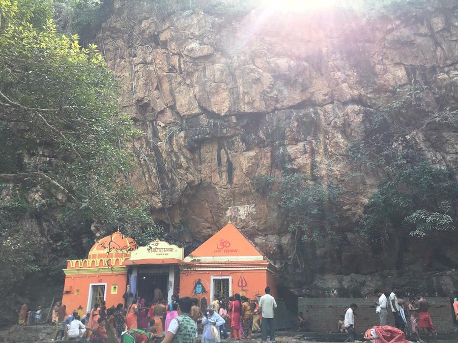 Shringi Rishi Dham | श्रृंगी ऋषि धाम आश्रम: जतए पुत्र प्राप्ति के लेल ...