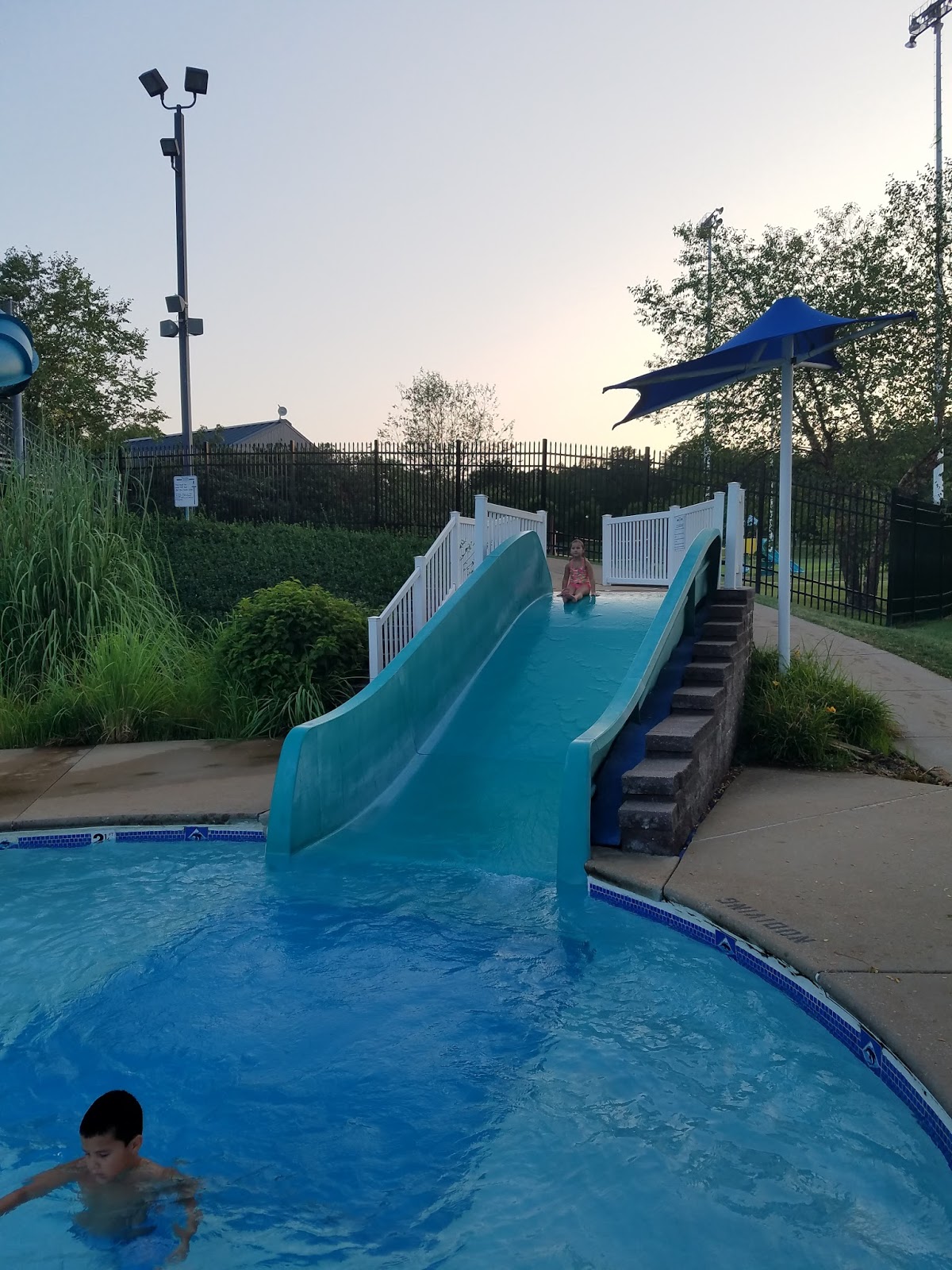 Play St. Louis: Webster Groves Aquatic Center at Memorial Park, Webster ...