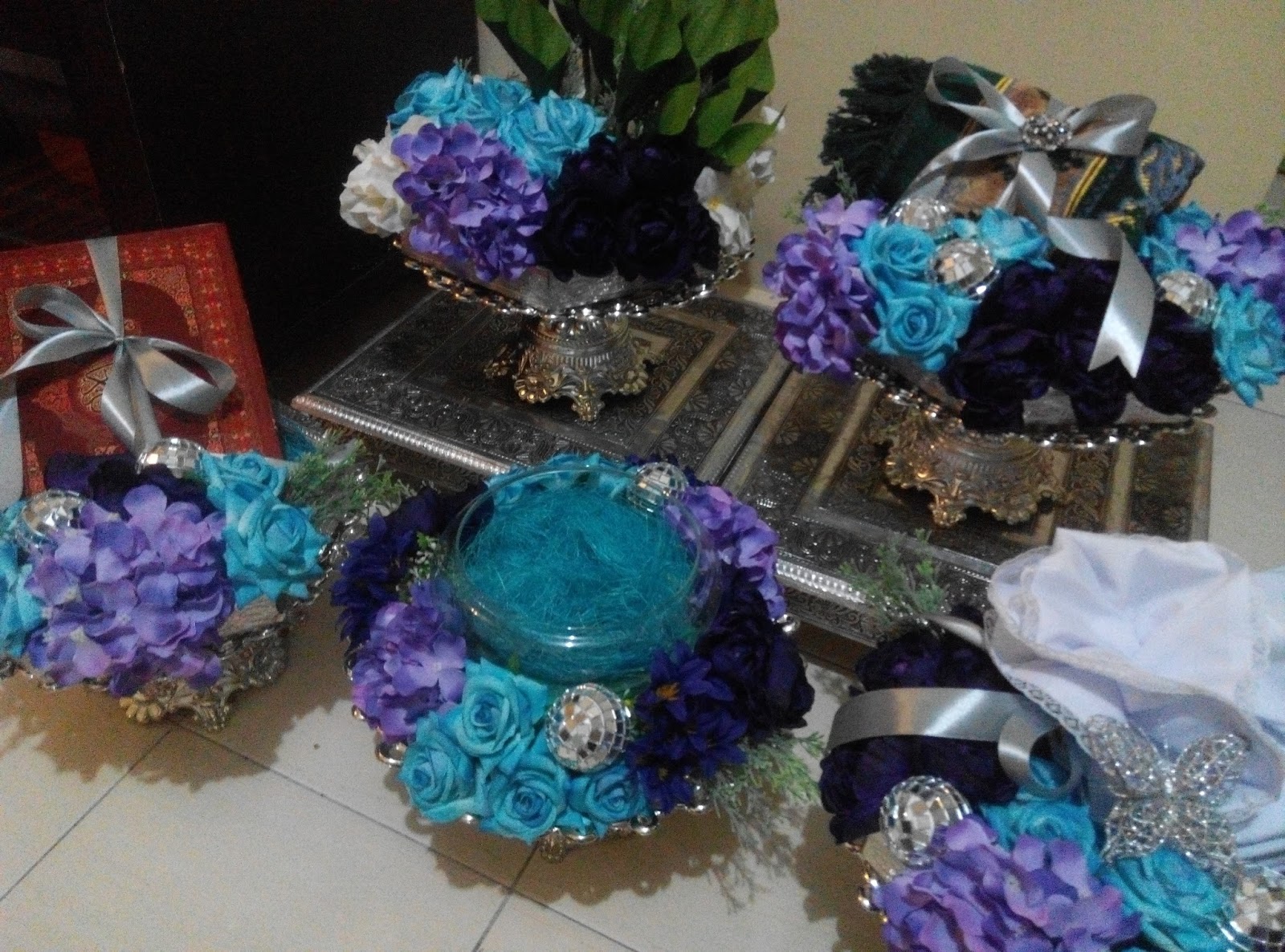 Hantaran Artificial Blue Roses & Purple Hydrangea | Kesah Kaseh Creation