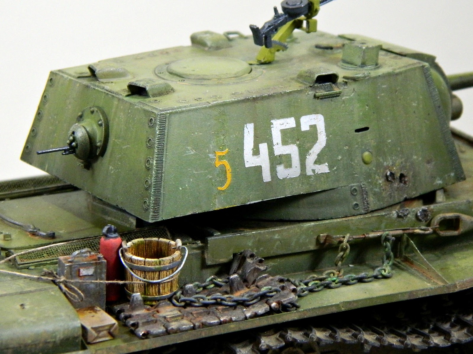 KNMinis: KV-8 Flamethrower Tank