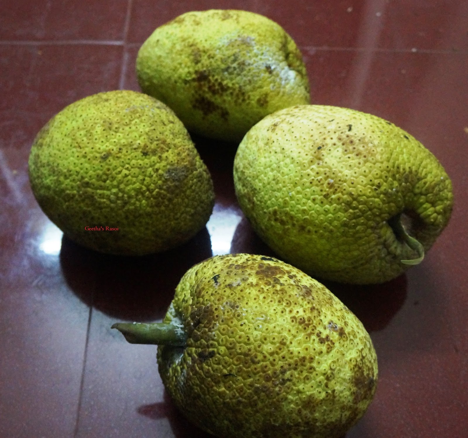 Geetha's Rasoi...: Jeev kadgi podi / breadfruit fritter