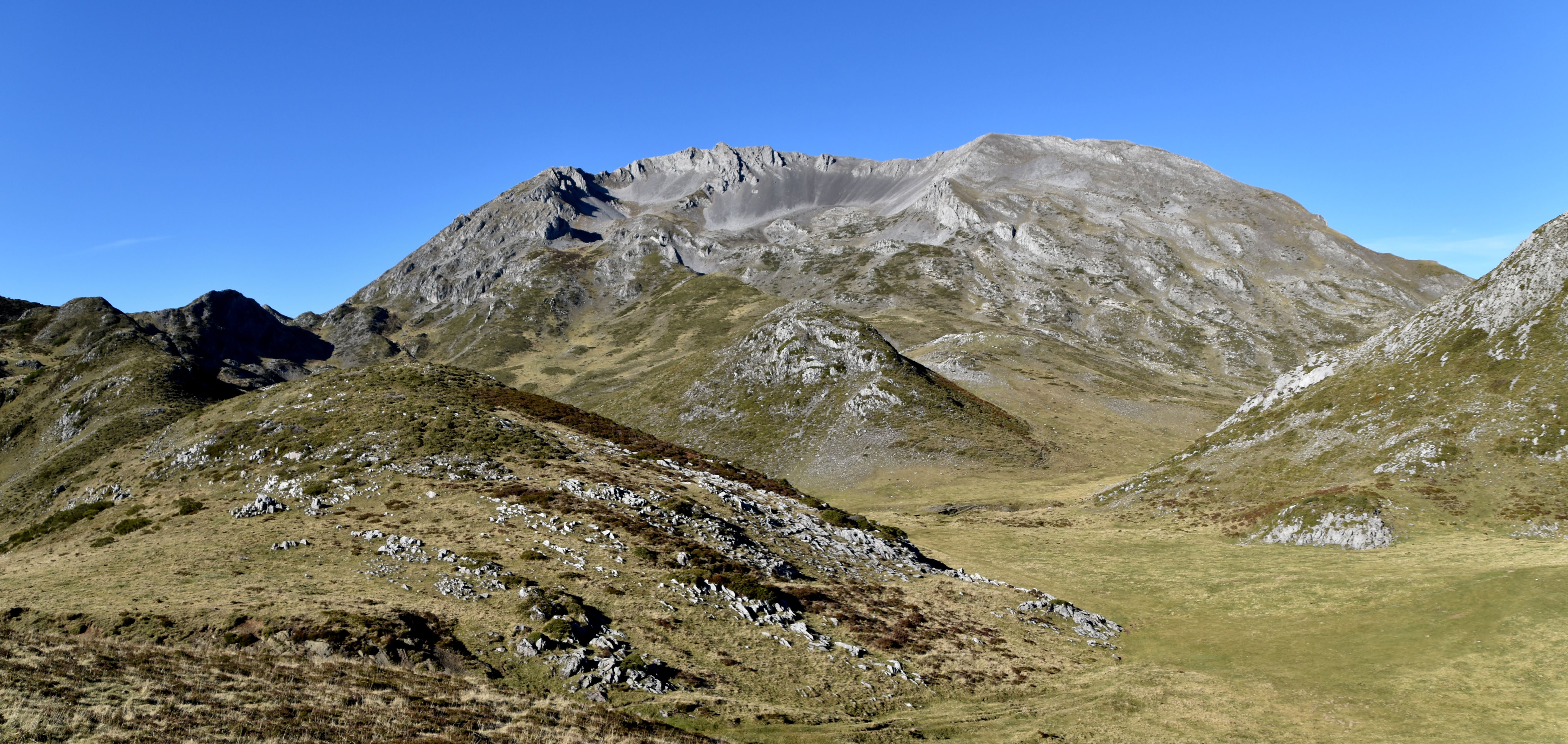 Mareando la perdiz: Circular a los puertos de la Fonfría desde La Uña