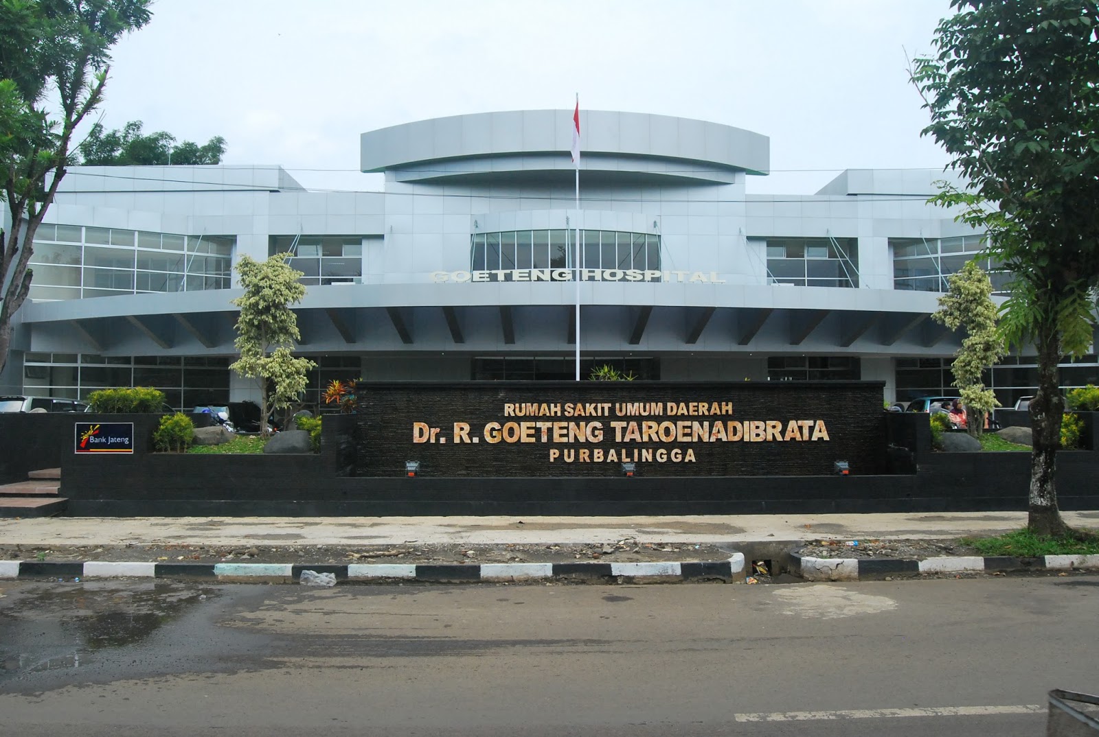 Menguak Sejarah Rumah Sakit Trenggiling - Sang Pengkhayal