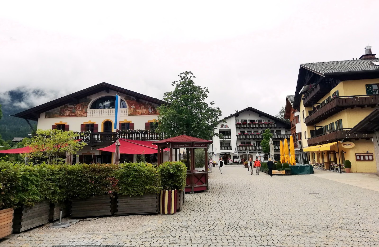 Neuschwanstein Castle & Garmisch Partenkirchen