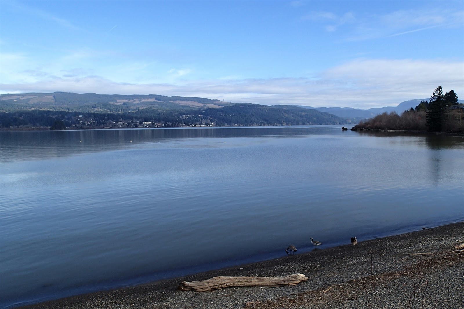 Casing Oregon: A Stop Along the Way: Cascade Locks