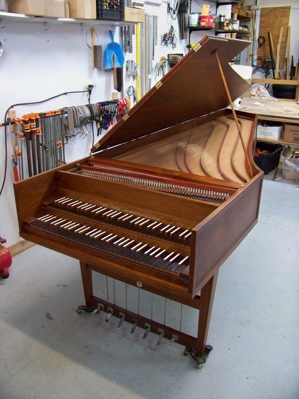 Antiquarian Keyboard Instruments