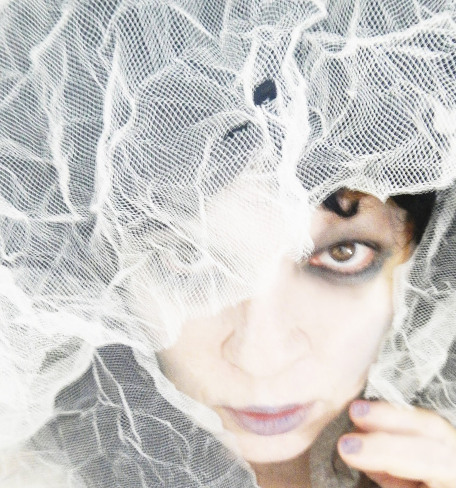 Hauntingly Beautiful Halloween Makeup Hauntingly Beautiful Halloween Makeup