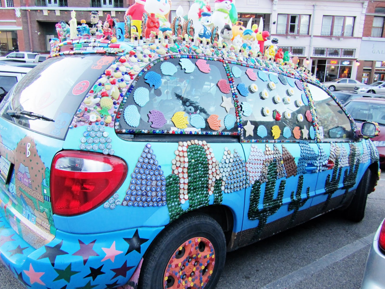 Lori's Blog : Bisbee - Part 1 - Funky Cars