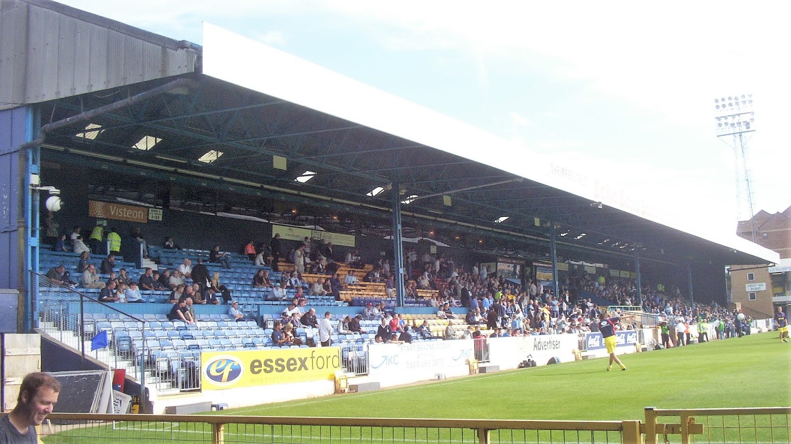 The Wycombe Wanderer: Southend United - Roots Hall