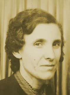 Mountain Genealogists: Matrilineal Monday