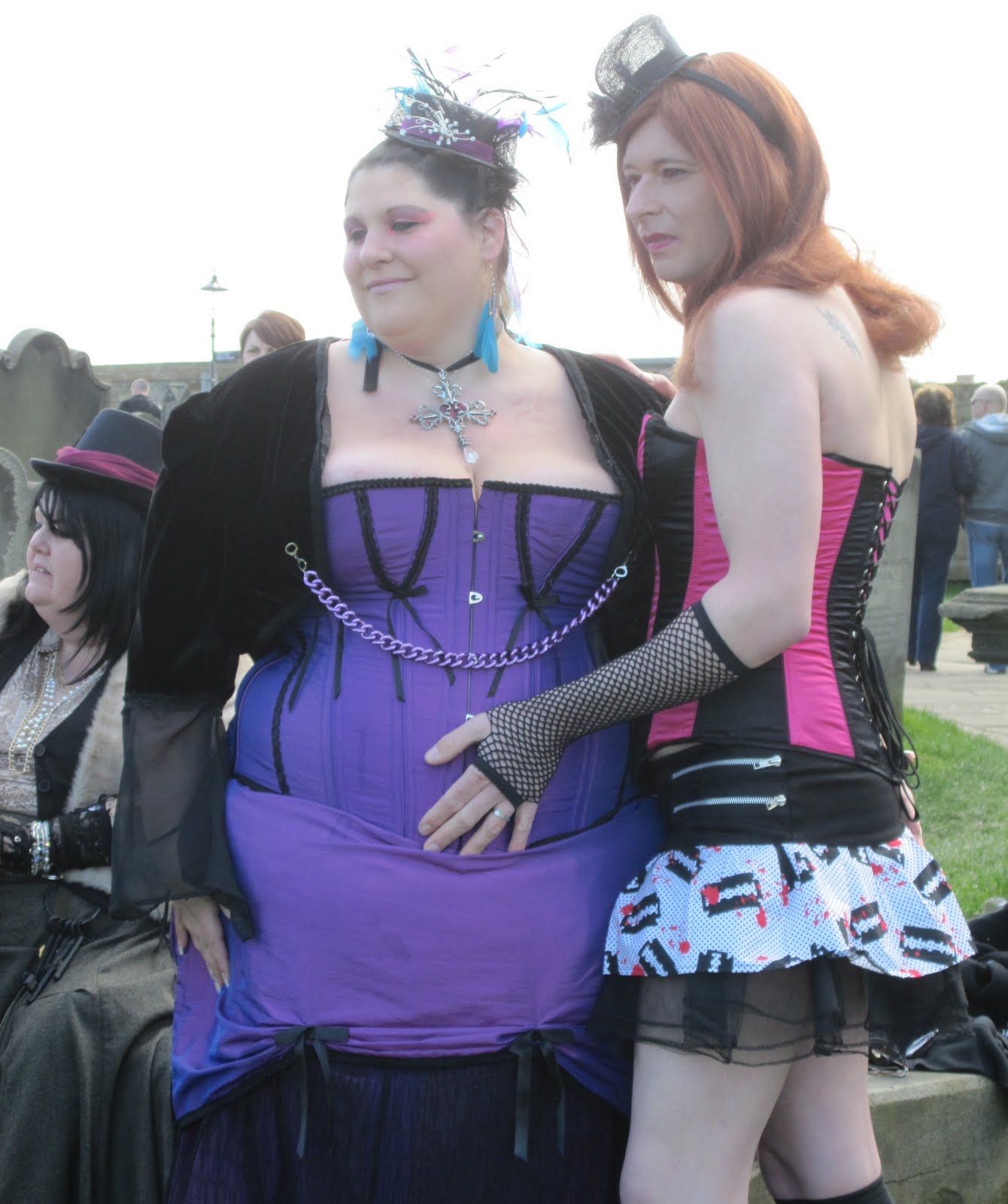 EAT THE RICH UK : WHITBY GOTHS