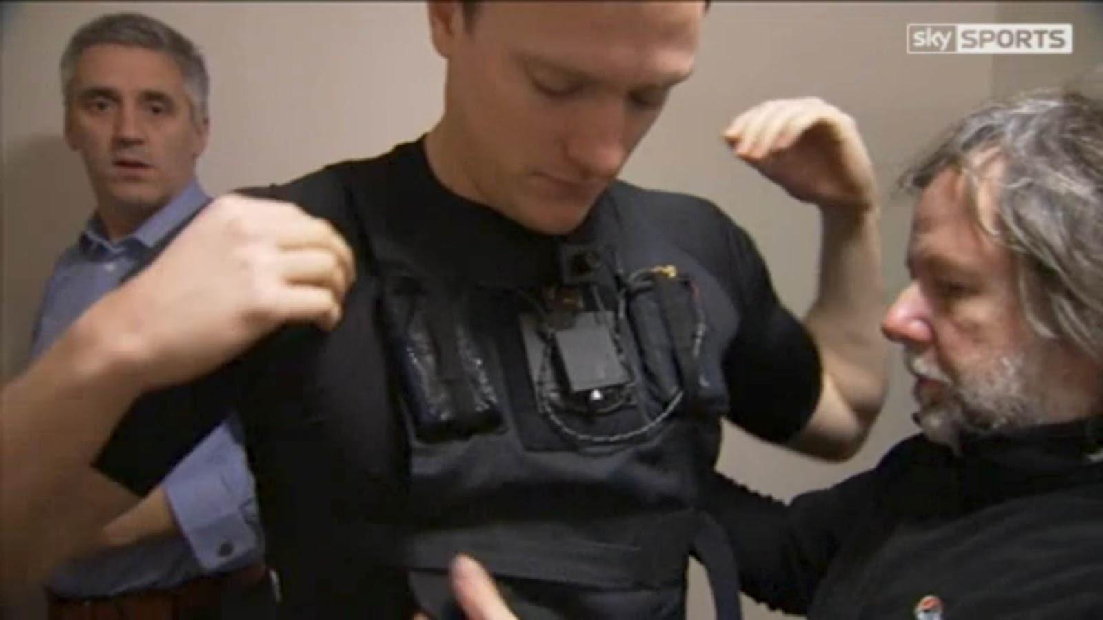 UrbanFox.TV Blog: Sky tries out rugby RefCam