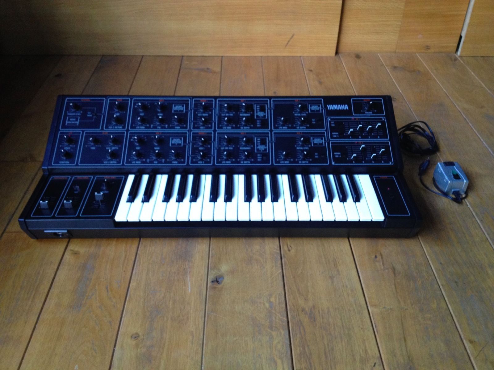 MATRIXSYNTH: Yamaha CS15 Mono Synth Synthesizer SN 3407