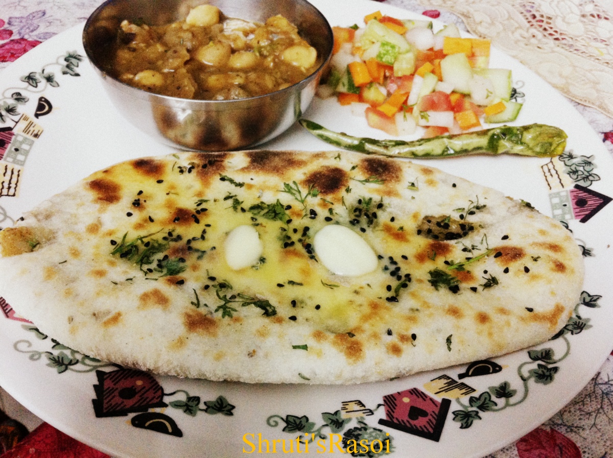 Shruti Rasoi: Amritsari Kulcha