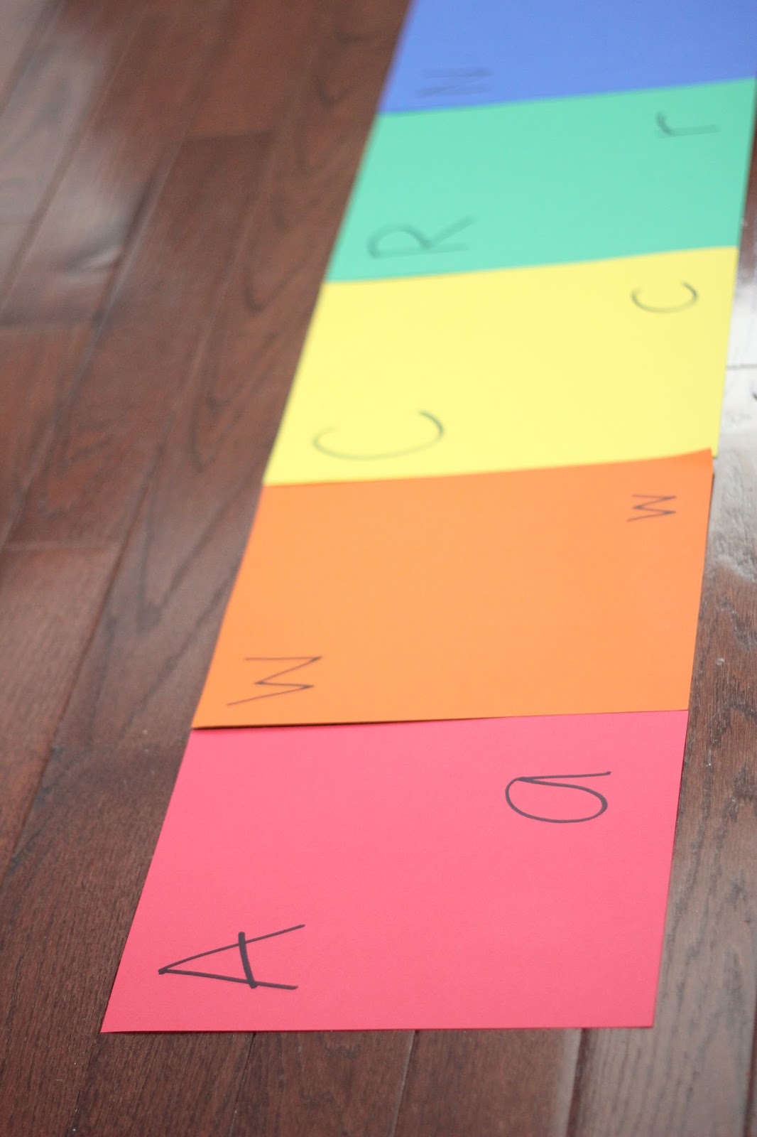 Popping a Rainbow Alphabet Game | Toddler Approved! | Bloglovin’