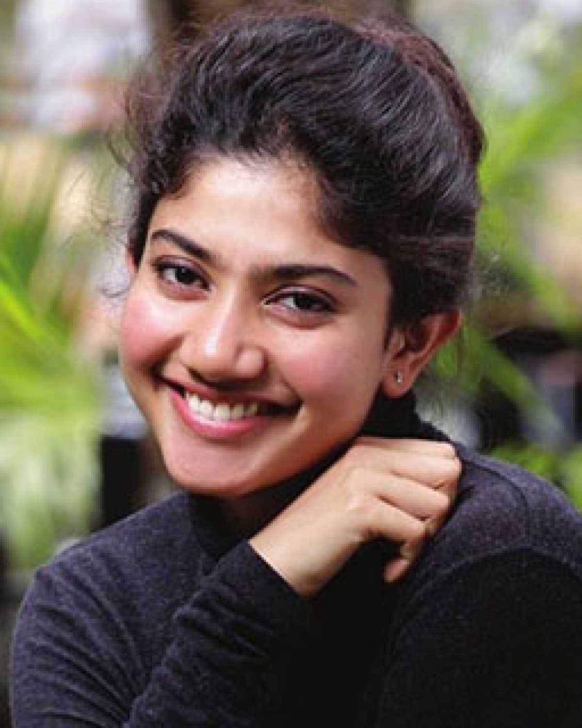 Actress Sai Pallavi Whatsapp Group Links Hot Actresses