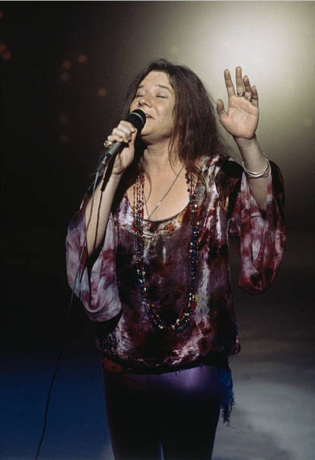 40 Amazing Color Photographs That Capture Best Moments of Janis Joplin ...