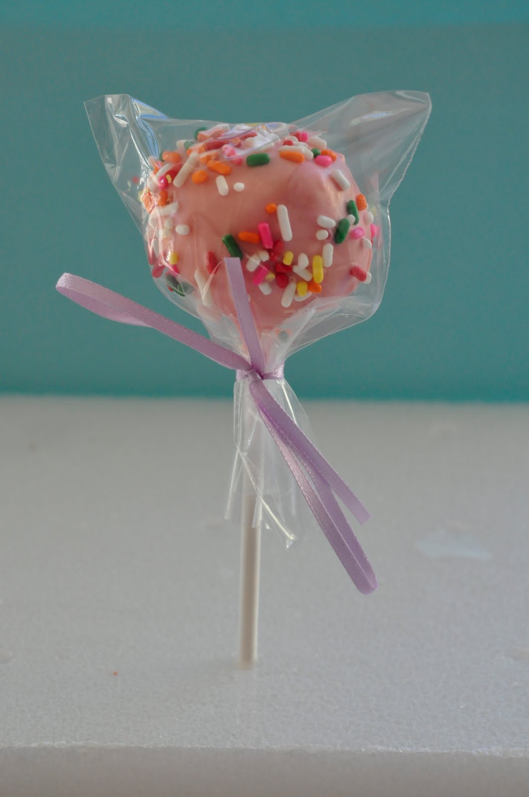 Betty's Batter Blog: Cake Pops!