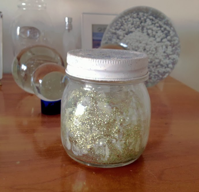 The Crafty Doolittle's : Pixie dust in a jar...
