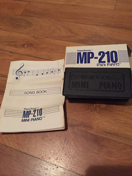 MATRIXSYNTH: PianoTronic MP-210 Mini Piano