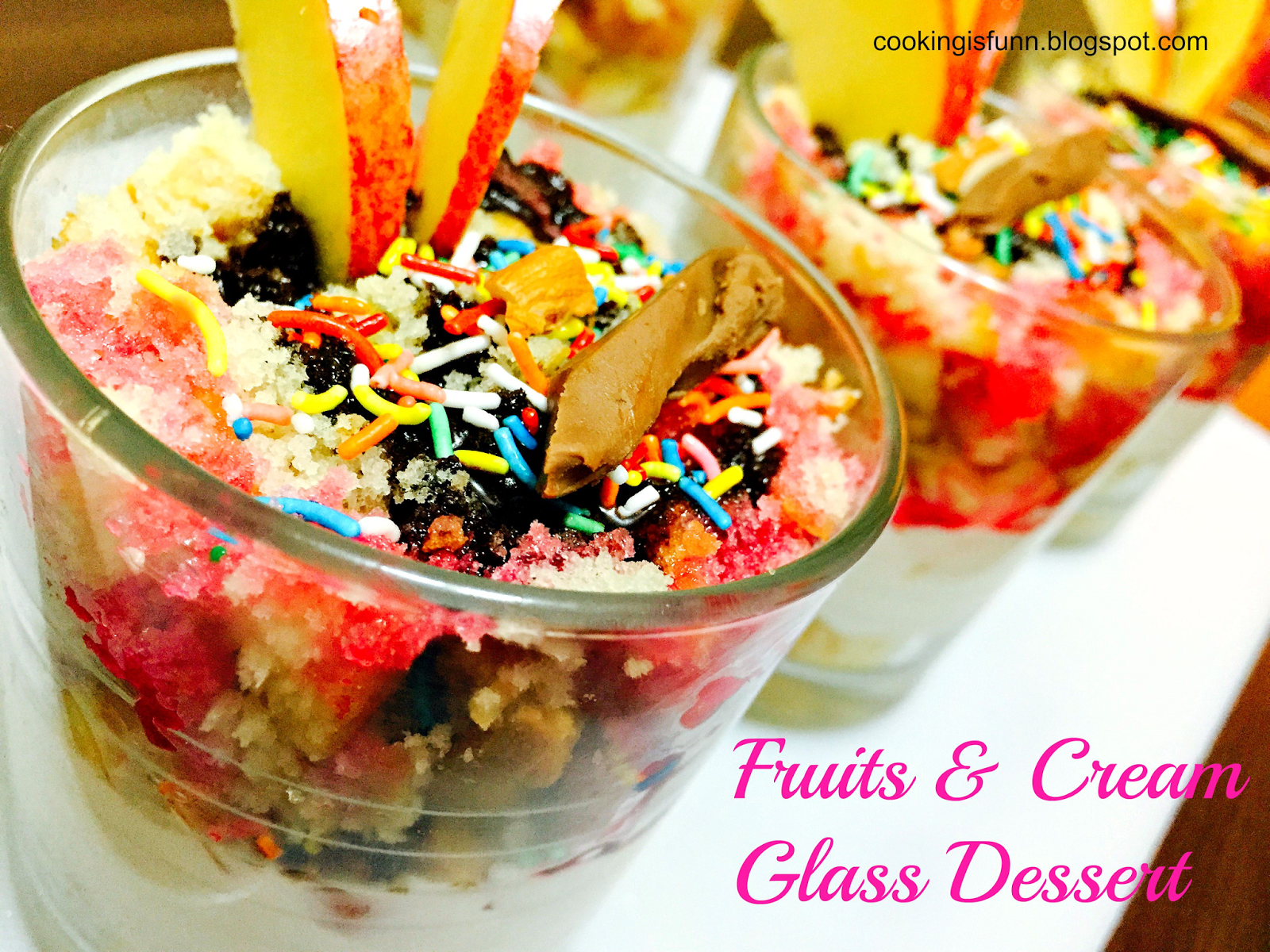 Cookingisfunn: Fruits and Cream Glass Dessert