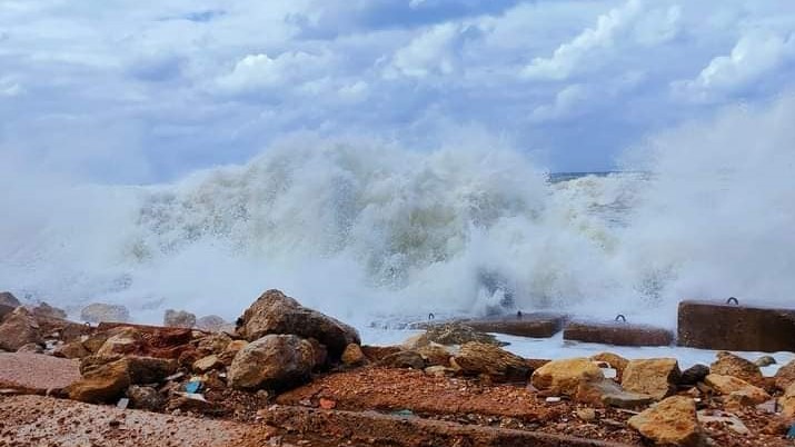 Egyptian Chronicles: Alexandria’s latest wave : Just big tidal wave or ...