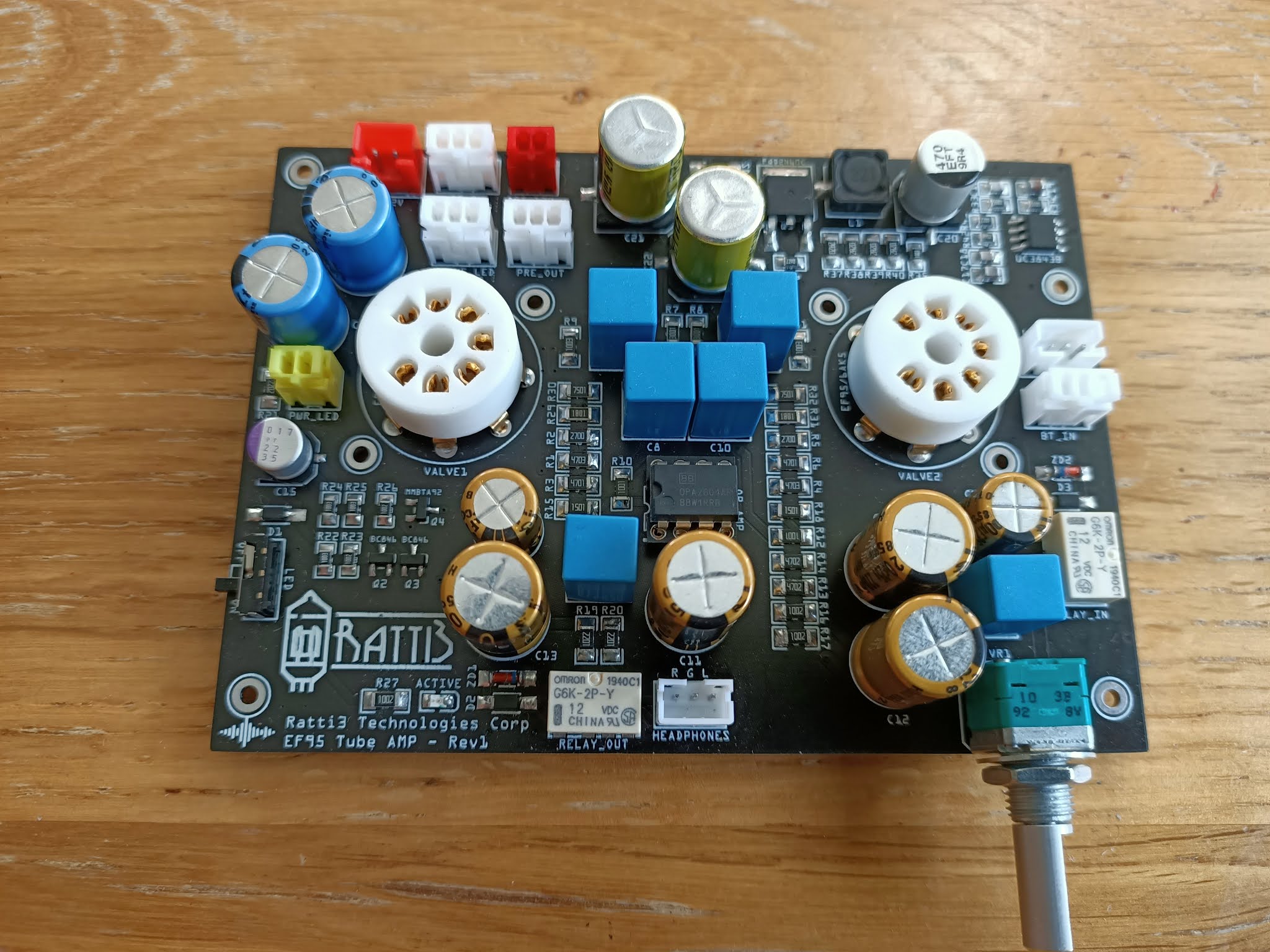 Making a Battery Operated EF95/6AK5 Hybrid Tube Amplifier