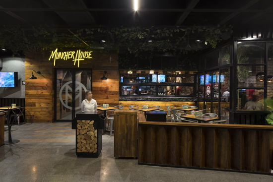 podio: De Portada: Muncher House por Filipao Nunes Arquitectos