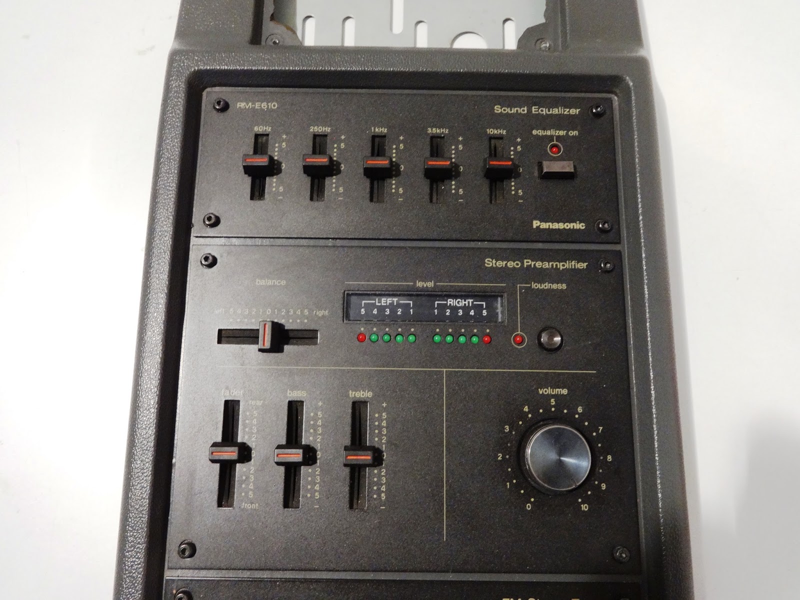 mircogarau: OVERHEAD COCKPIT RM610E PANASONIC CAR STEREO AUTO RM-E610 ...