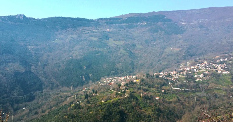 Walking in Pelion: Drakia-Agios Lavrentios