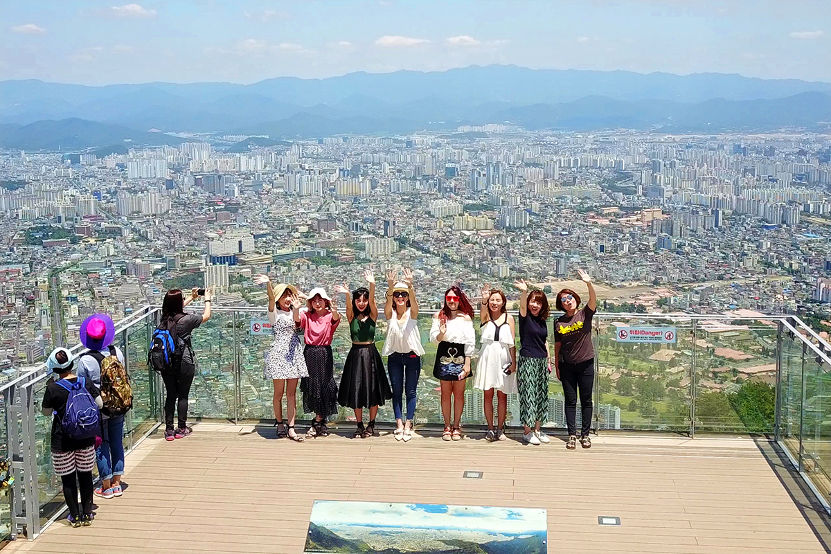 Daegu Day Trip with City Tour Bus