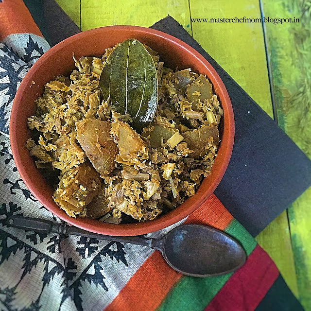 MASTERCHEFMOM: Mochar Ghonto Recipe | Traditional Bengali Recipe ...