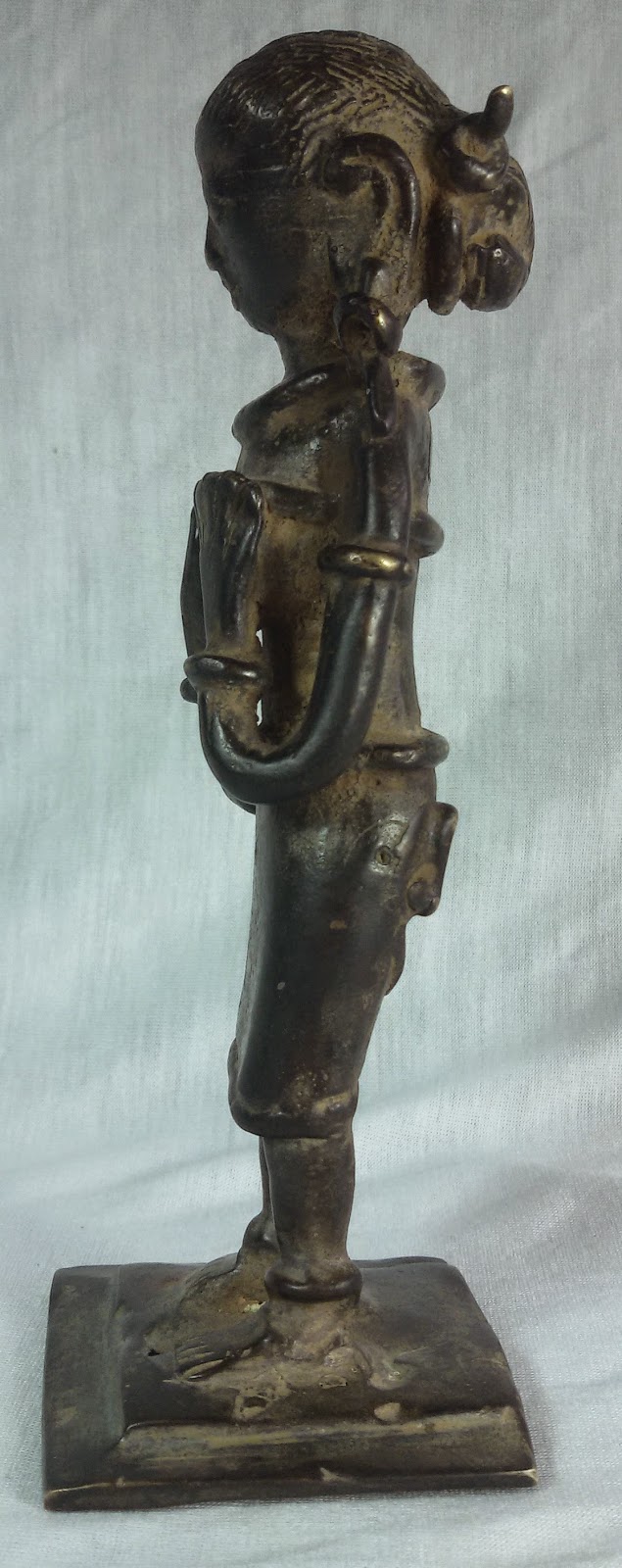 AMBOINA ANTIQ: Patung perunggu primitif 3