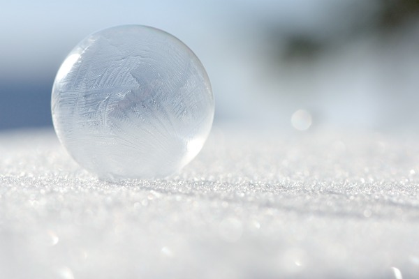 Frozen Bubbles
