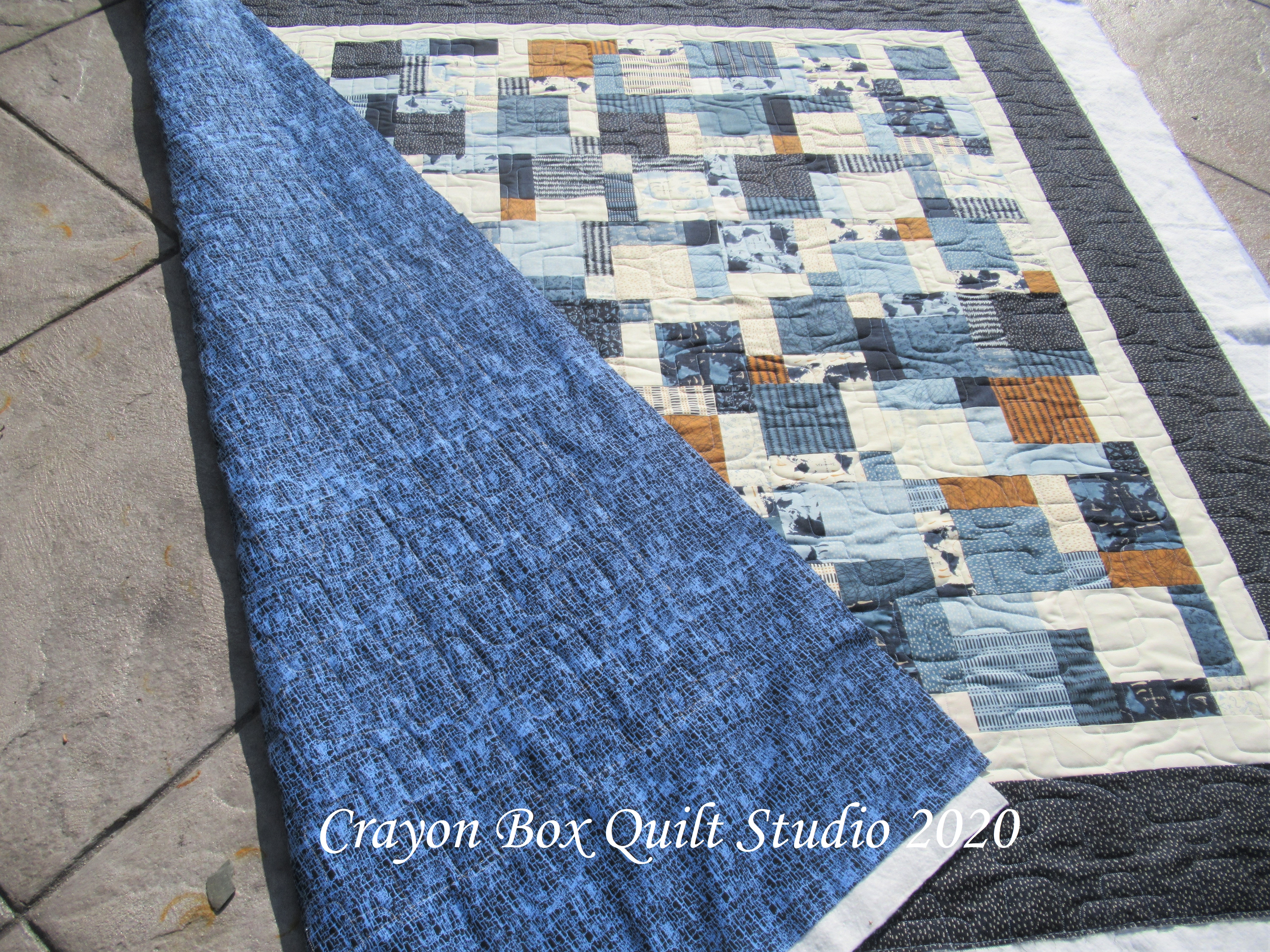 Crayon Box Quilt Studio: Colleen's Blue Quilt