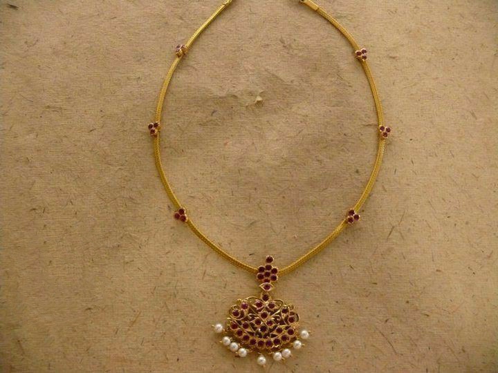 Golden attigai necklace designs