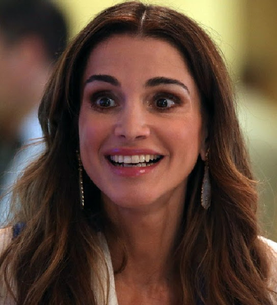 Queen Rania attends the opening of the World Economic Forum