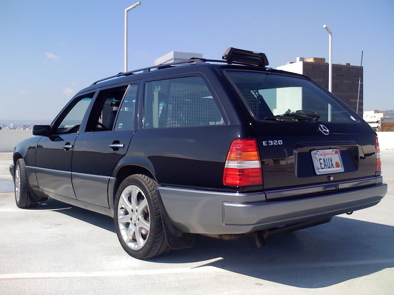 MERCEDES BENZ BLOG: Mercedes-Benz W124