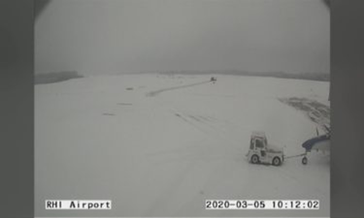 Kathryn's Report: Wrong Surface: Cessna 208B Super Cargomaster, N706FX ...