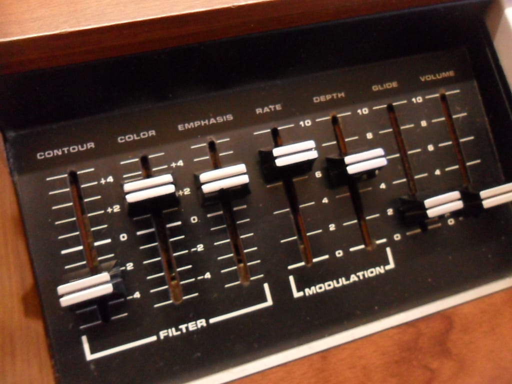 Matrixsynth Moog Satellite Mono Synth