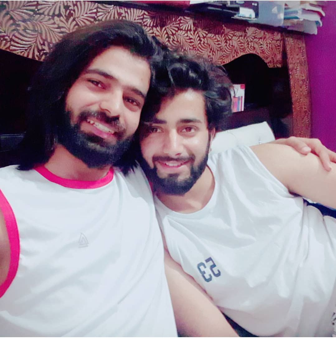 Pakistan desi boys and gays : Cute couple from Karachi, Pakistan