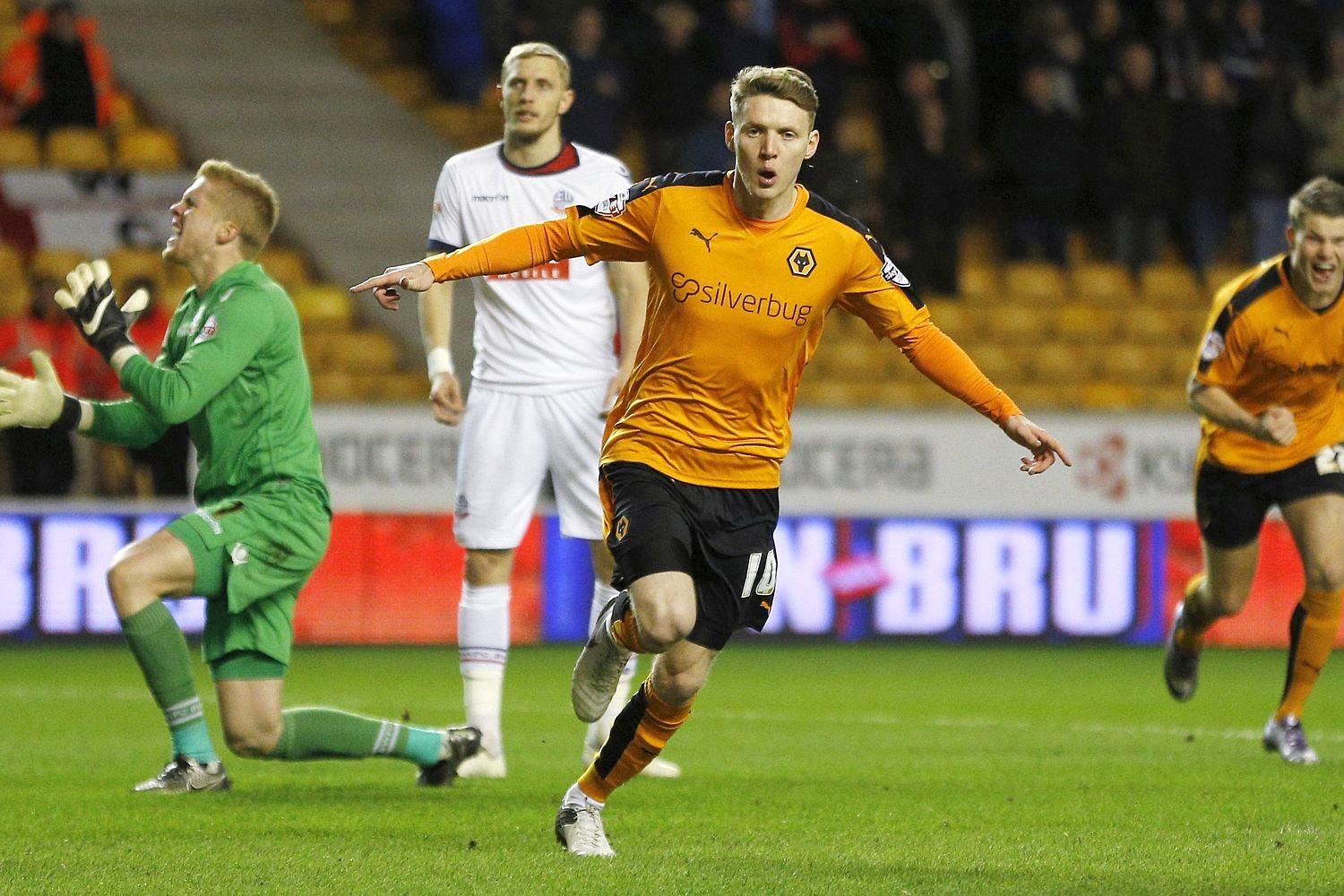 10 - JOE MASON (Wolves STRIKER)