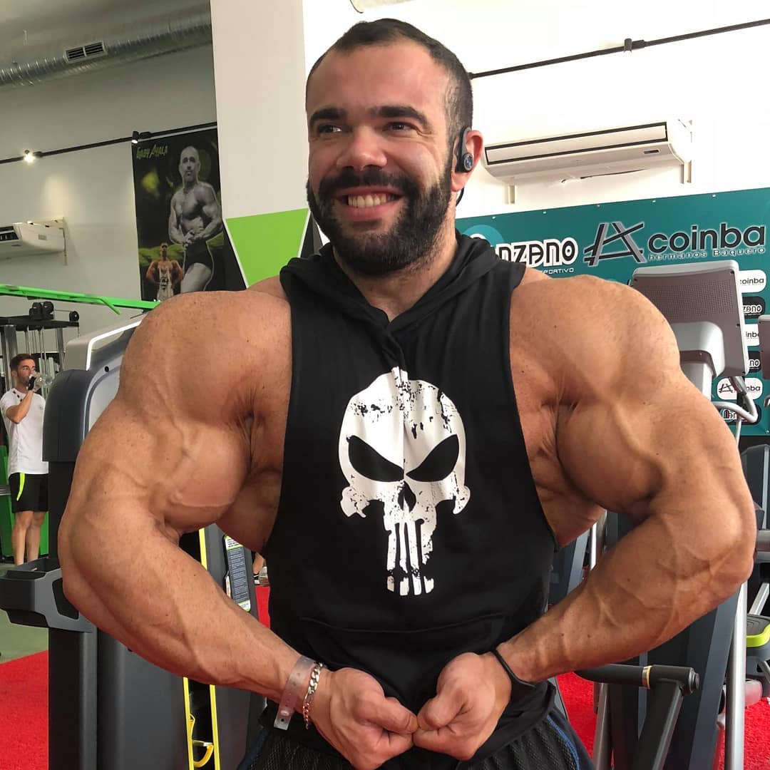 Muscle Lover: French IFBB Elite Pro bodybuilder Gregory Bellot