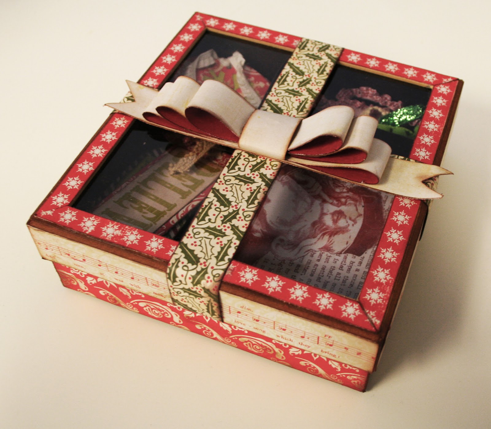 Oh My Crafts Blog: Christmas Tag Box