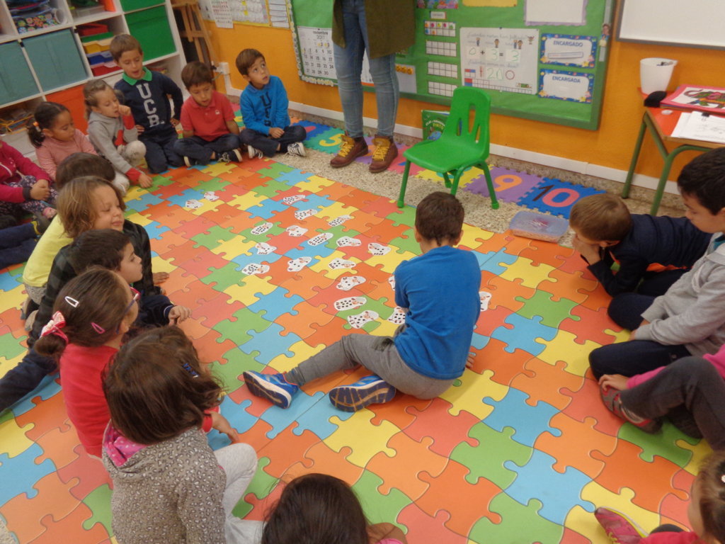 La magia de mirar: JUEGO: CADA OVEJA CON SU PAREJA